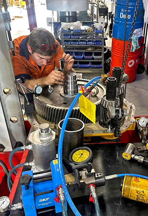 Marine Transmission Experts Cairns - Rathbone Marine Engineering